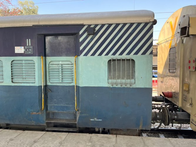 ICF SLR Liveries for Indian Railway Train Simulator - TeamFlyer : Play ...